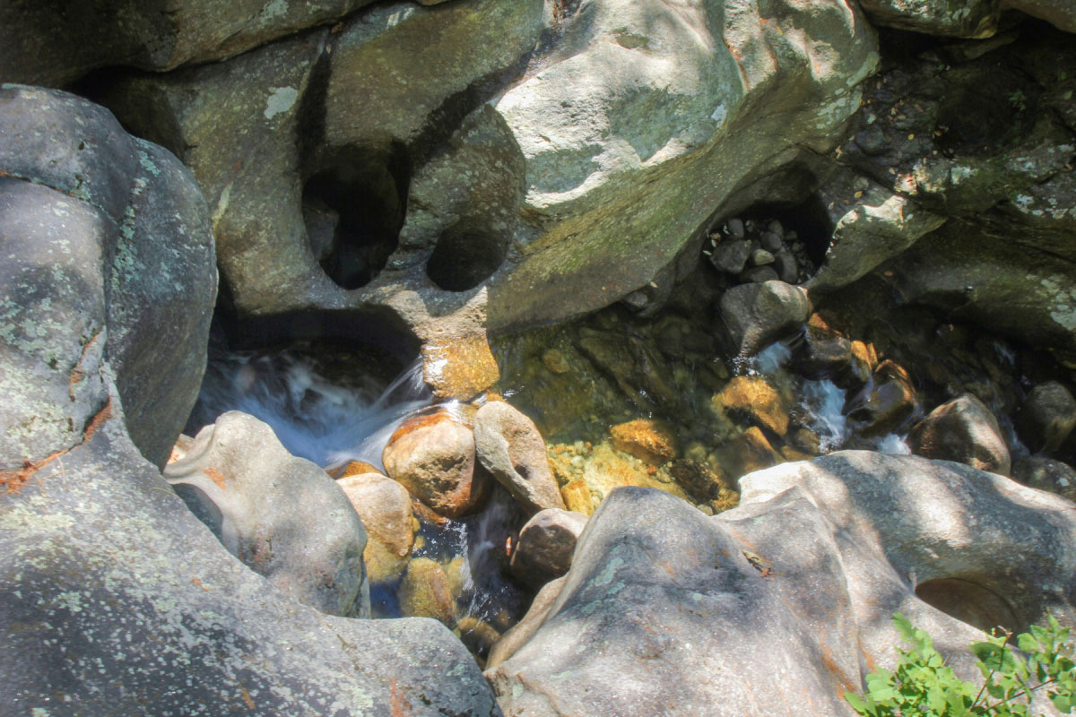 Hike Sculptured Rocks Natural Area in White Mountain National Forest ...