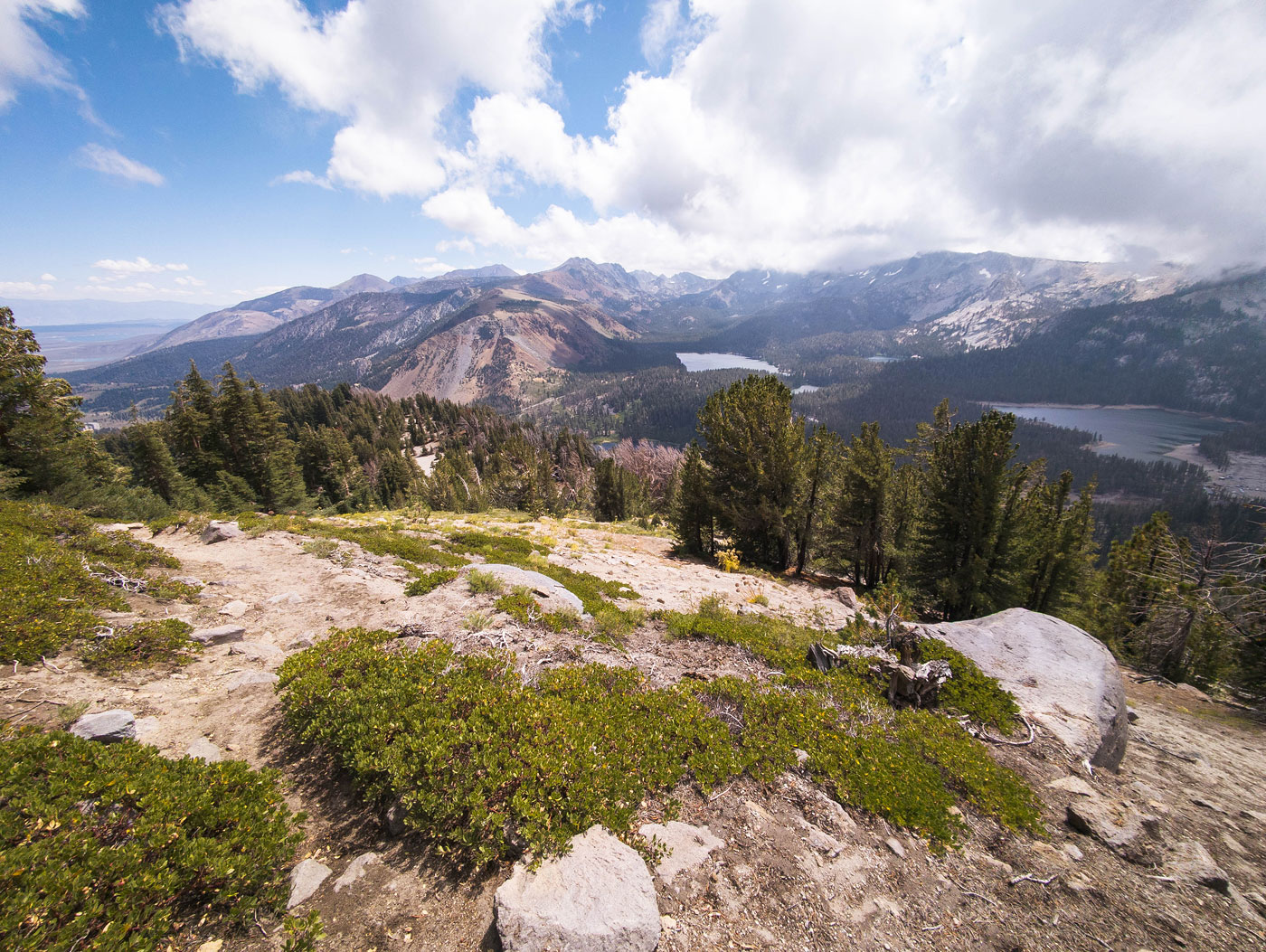 Hike Mammoth Mountain in Inyo National Forest - Stav is Lost